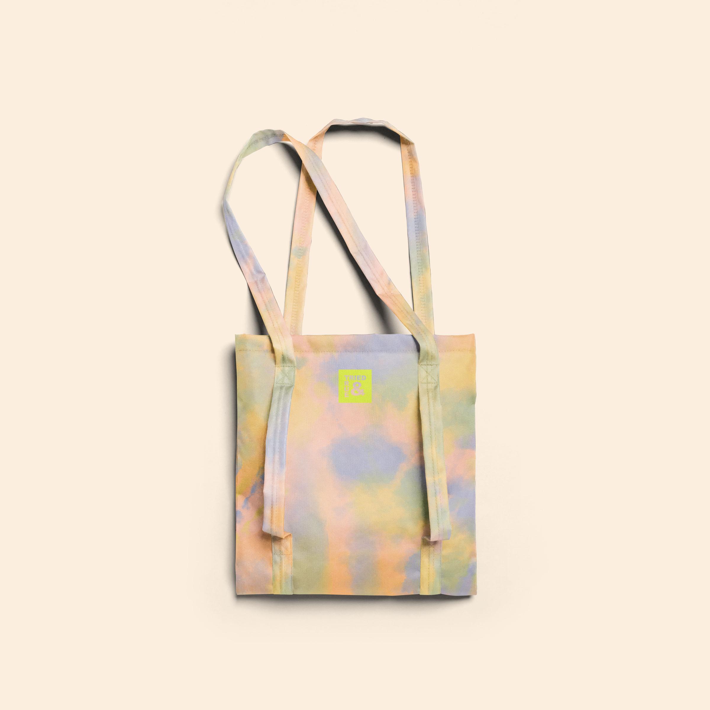 MAIN SQUEEZE YOGA TOTE - 4CP 1000D RPET